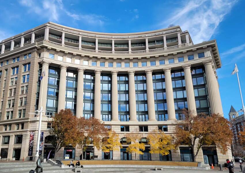 Retail Space for Lease in Washington, DC | Market Square | Rappaport